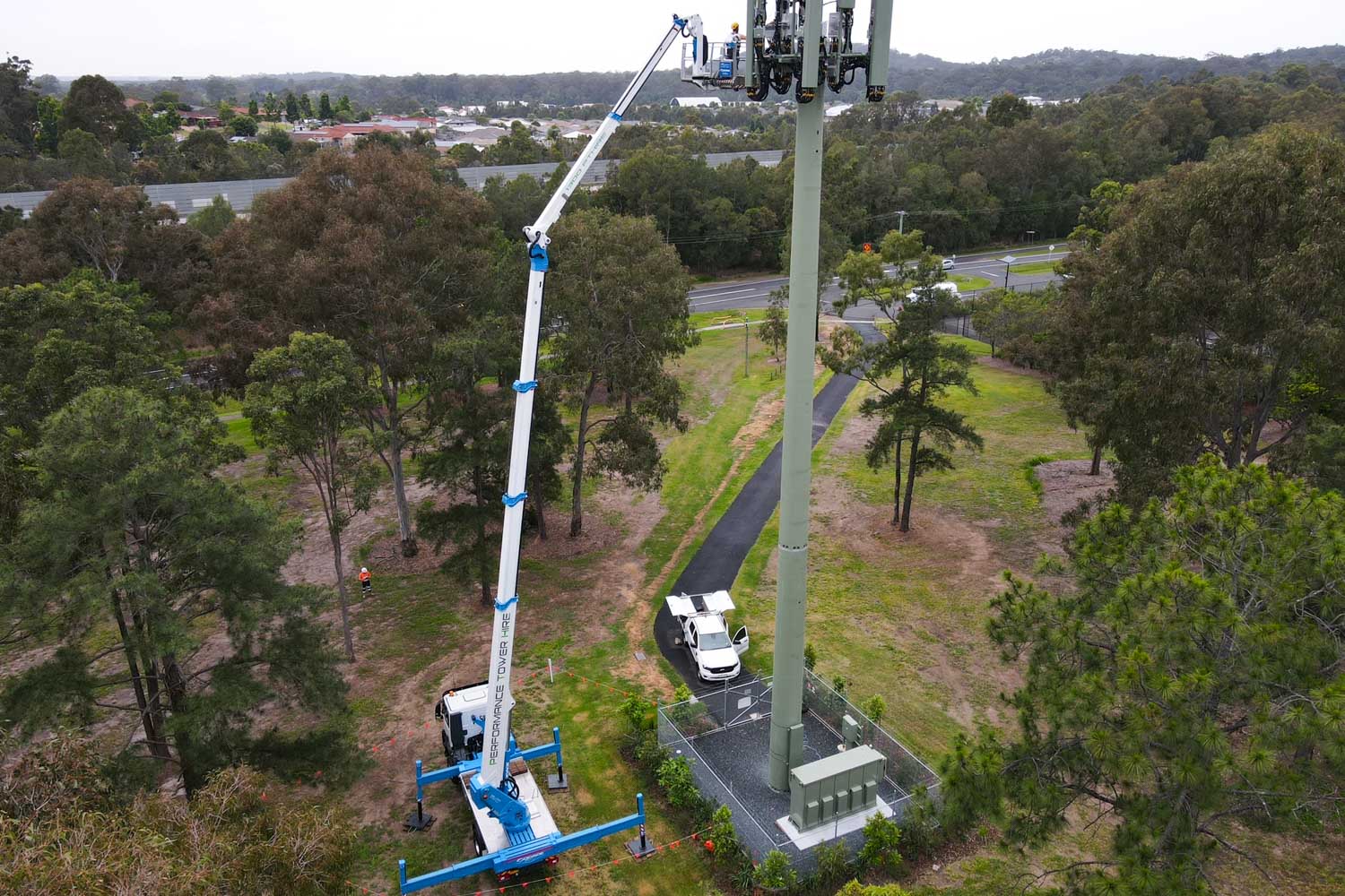 Five Reasons EWP Wet Hire is Safer than Dry Hire